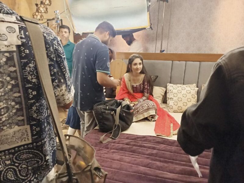 Mumbai: Bollywood Studio Guided Tour with Tickets - Who Should Consider This Tour?