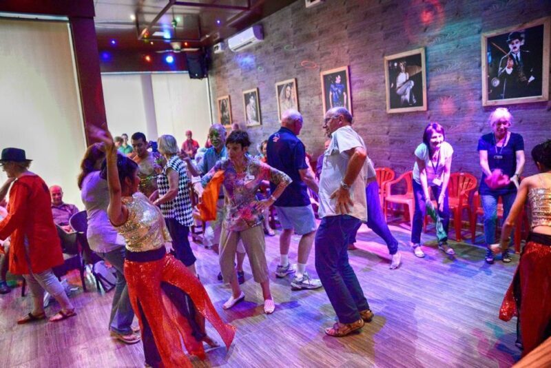 Mumbai: Bollywood Studio Half-Day Tour - A Closer Look at the Bollywood Studio Half-Day Tour