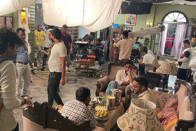 Mumbai Bollywood Tour + Live Dance + Live Shooting + Singing - FAQ: Your Practical Questions Answered