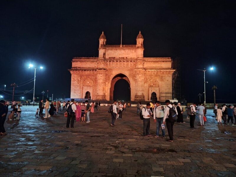 Mumbai By Night: Lights & Luminance - FAQs