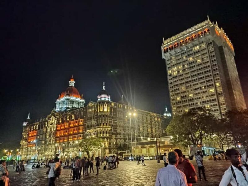 Mumbai by Night: Private Iconic Sights Tour in Lights - What to Expect During the Tour