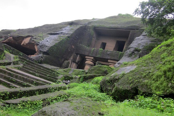 Mumbai Caves Tour in Private Vehicle - Key Points