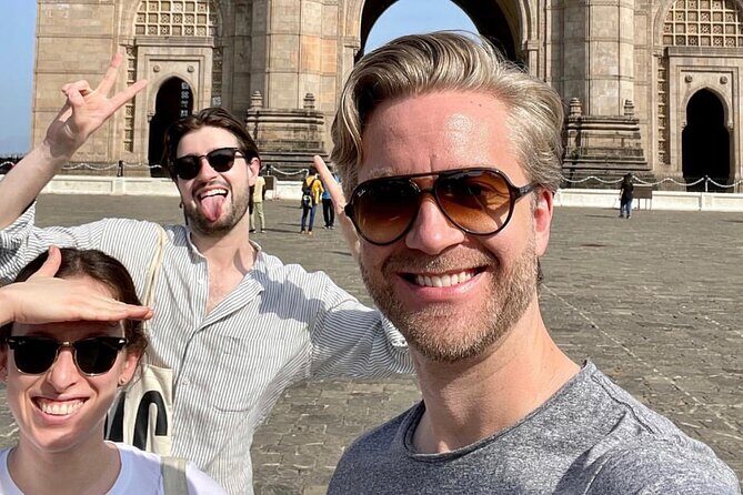 Mumbai City Tour with Guide and Transport - Why Choose a Guided Tour in Mumbai?