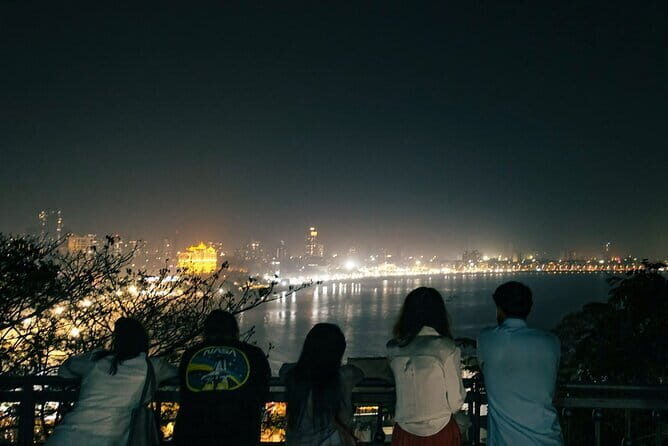 Mumbai City Tour with Lunch Group Cruise Excursion - Key Points