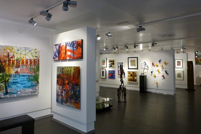 Mumbai Colaba Art galleries walking Tour - An Introduction to Mumbais Artistic Spirit