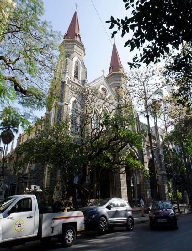 Mumbai: Colaba Walking Tour Gateway, Cathedral, Market, Cafe - Key Points