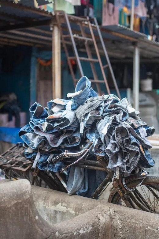 Mumbai Dharavi Slum, Dhobi Ghat & Dabbawala Lunchbox Tour - Key Points