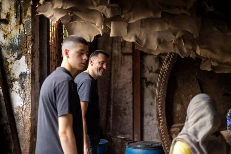 Mumbai Dharavi Slum, Dhobi Ghat & Dabbawala Lunchbox Tour - Authentic Encounters and Insights