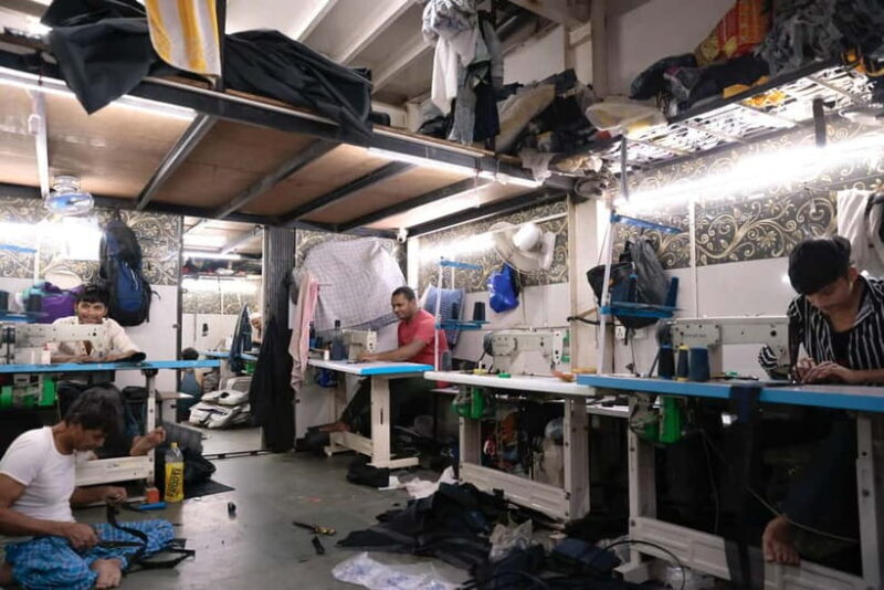 Mumbai: Dharavi Slum Guided Walking Tour by 1st Female Guide - Authenticity and Real-Life Stories