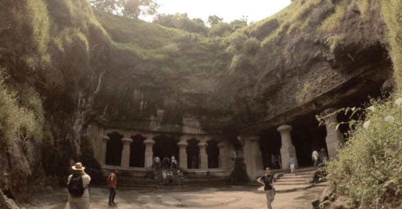 Mumbai: Elephanta Caves Half-Day Guided Tour with Expert - The Journey to the Past: What to Expect on this Tour