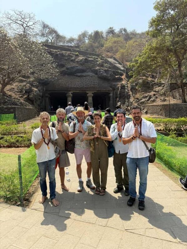 Mumbai Full-Day City Tour with Elephanta Caves Tour - What to Expect From the Morning