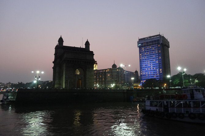 Mumbai- Half day visit to "ELEPHANTA CAVES"- collection of Ancient temple caves - The Return Journey