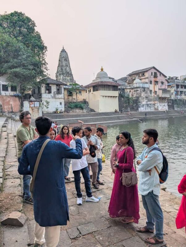 Mumbai: Heritage Walking Tour with local snacks - Practical Details and Group Experience