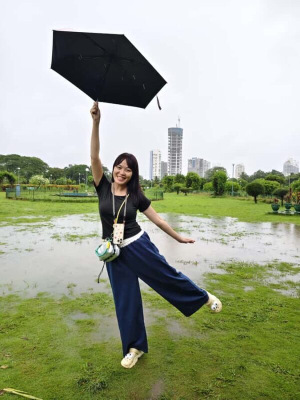 Mumbai Highlights Tour with Elephanta Caves & Dharavi - Practical Details and Tips