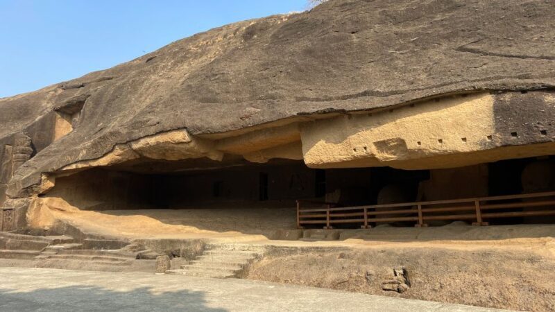 Mumbai: Kanheri Caves and The Golden Pagoda Temple - An In-Depth Look at the Tour Itinerary