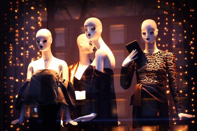 Mumbai Local Fashion Designers Shopping Tour with a Stylist - An In-Depth Look at the Mumbai Fashion Tour