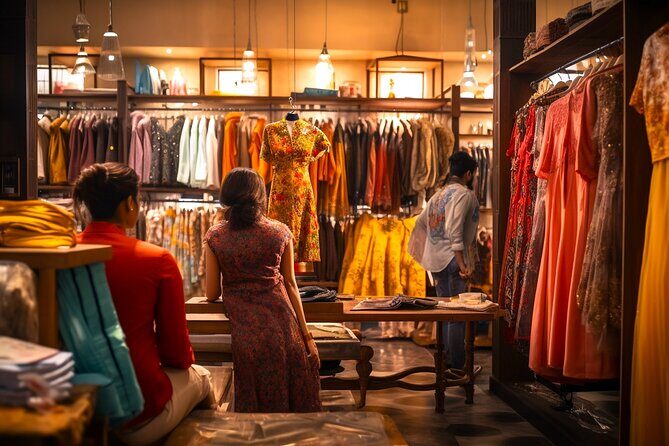 Mumbai Local Fashion Designers Shopping Tour with a Stylist - The Sum Up