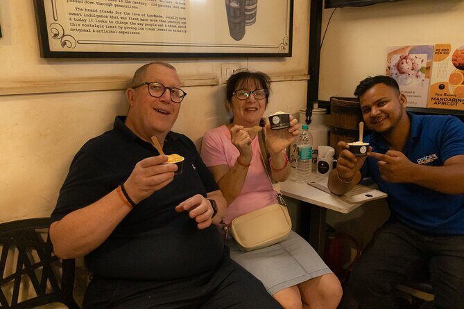 Mumbai Market and Temple Tour With Local Street Food - Sweet Finale at Taj Ice Cream
