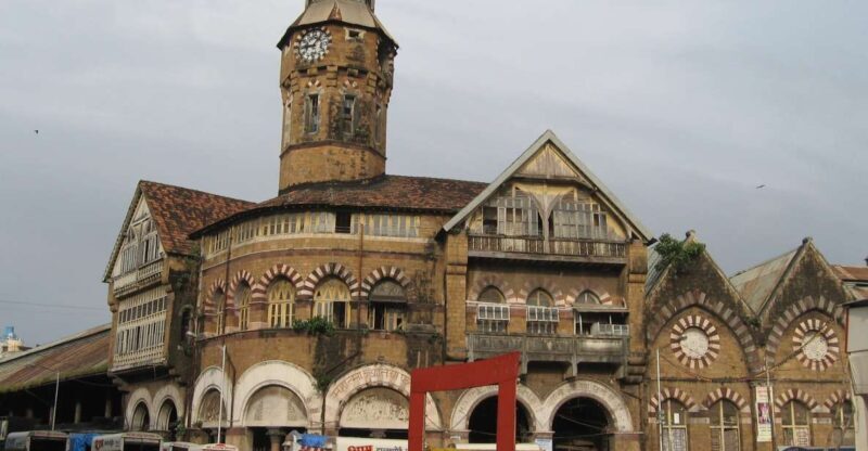 Mumbai Market Walking Tour - Whats Included and Whats Not