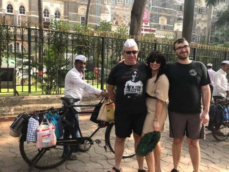 Mumbai: Must-see Sights Walking Tour - Key Points