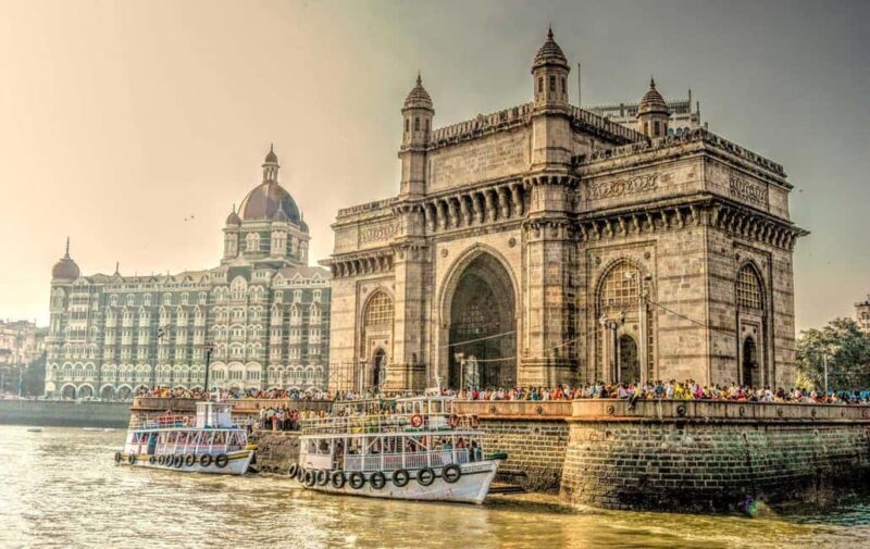 Mumbai: Private Luxury Tour with Guide & Entry Tickets - A Day in Mumbai: What to Expect on this Private Luxury Tour