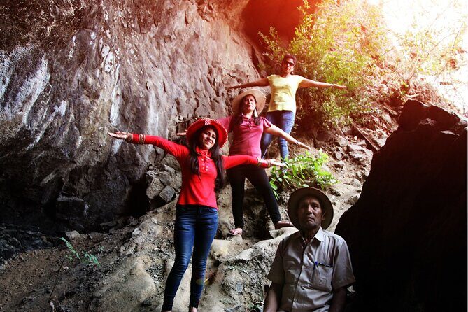 Mumbai Private Tour to Elephanta Caves with Entrance Ticket - What Travelers Should Keep in Mind