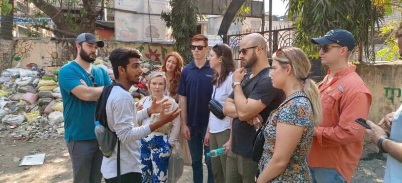 Mumbai: Slum Tour Dharavi Small Group with a Local Guide - What to Expect from the Dharavi Slum Tour