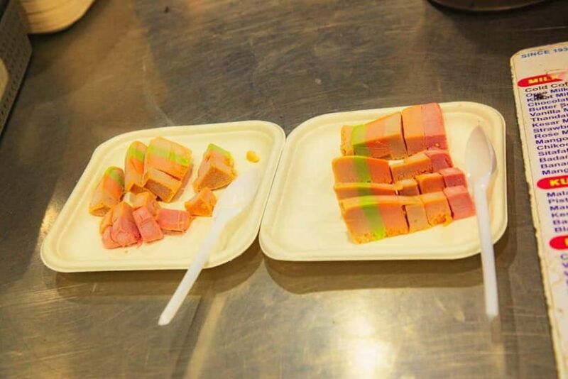 Mumbai: Street Food and Night Markets Tour - Key Points