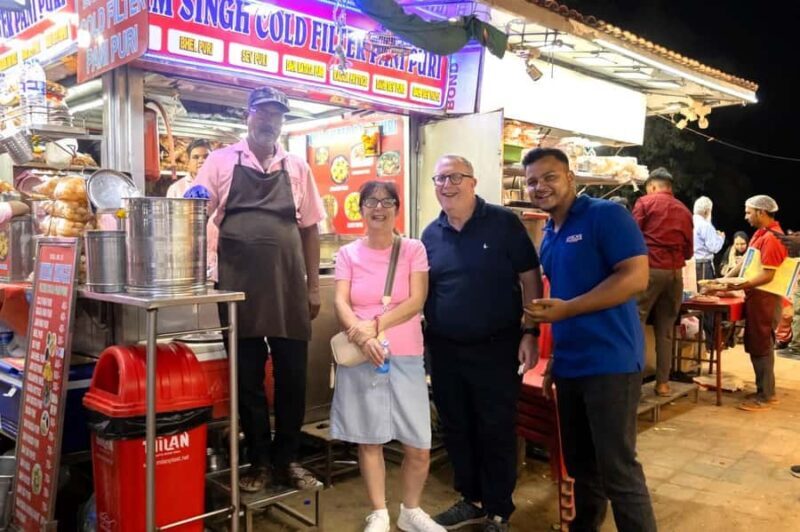 Mumbai Street Food & Bazaar Tour with Local Transport - Who Will Love This Tour?