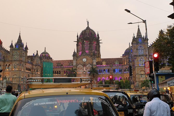 Mumbai Tour: The Most Famous Historical Spots By Car - Key Points