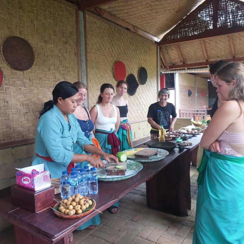 Munduk Balinese Cooking Class lunch/Dinner at a Local Home - The Experience in Detail