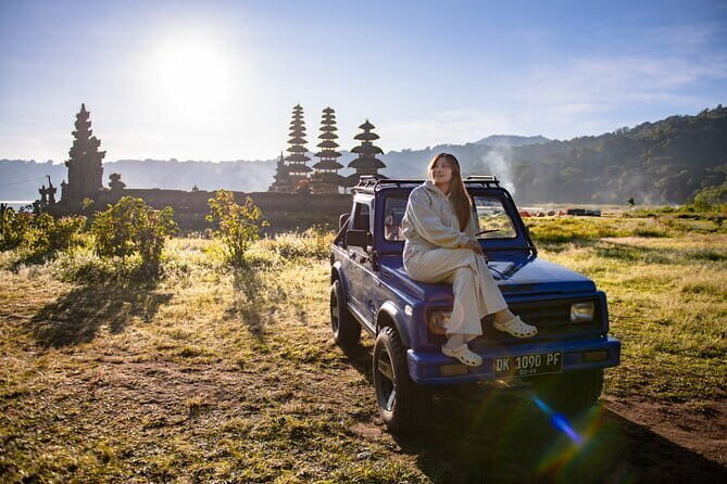 Munduk Sunrise Jeep Tour to Twin Lake and Hidden Waterfall - The Experience in Depth