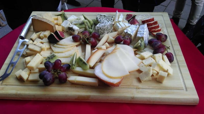 Munich: 3-Hour Food Tour Through Schwabing in German - Key Points