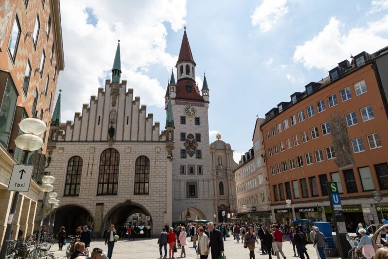 Munich: Big Bus Hop-On Hop-Off Tour by Open-Top Bus - FAQ