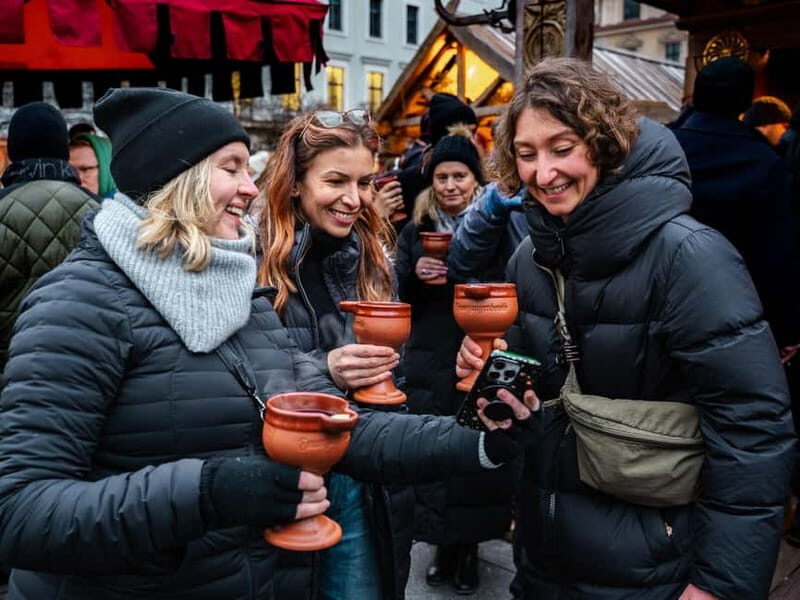 Munich: Christmas Markets Food & Drink Tour - An Evening in Munich’s Winter Wonderland