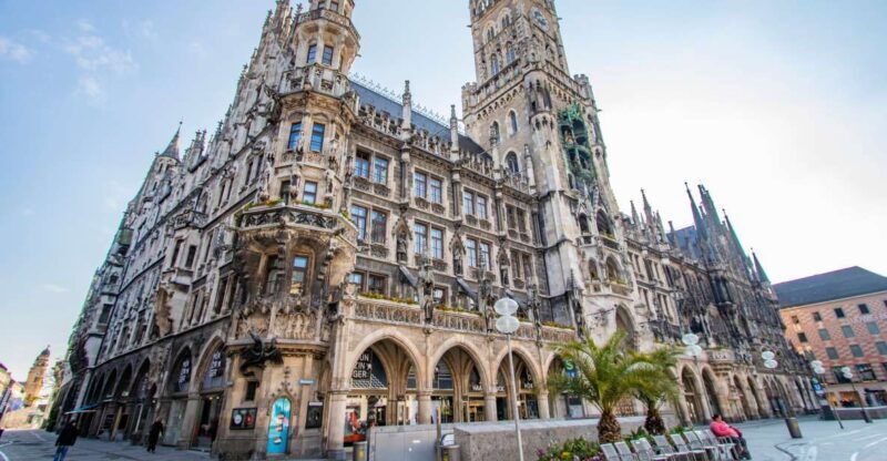 Munich: Express Walk with a Local in 90 minutes - An Insider’s Perspective on Munich in a Nutshell
