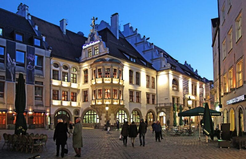 Munich: Food Tour Beer- 3 small beers & "Brotzeit" in GERMAN - The Reviews Have Their Say