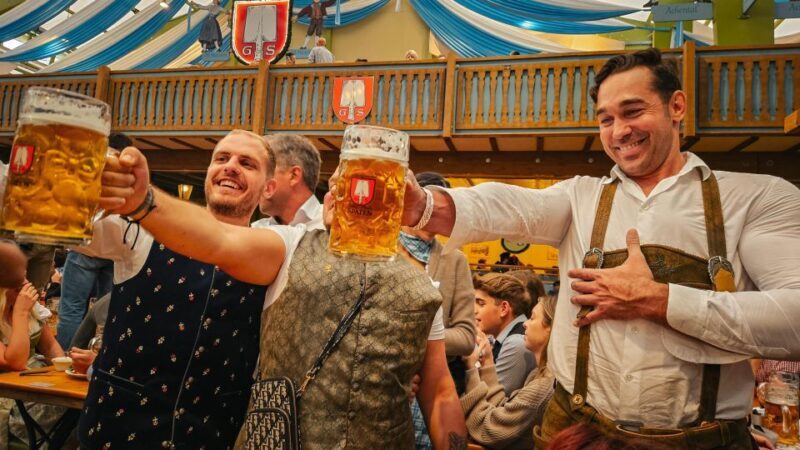 Munich: Guided Oktoberfest Experience with Beer and Lunch - What Makes This Tour a Good Deal?