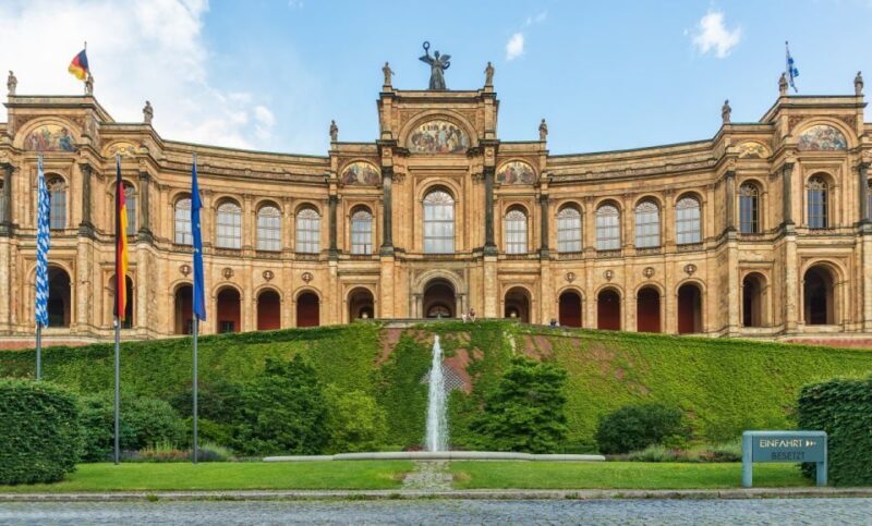 Munich: Highlights Private Bike Tour with Licensed Guide - Practical Aspects & Considerations