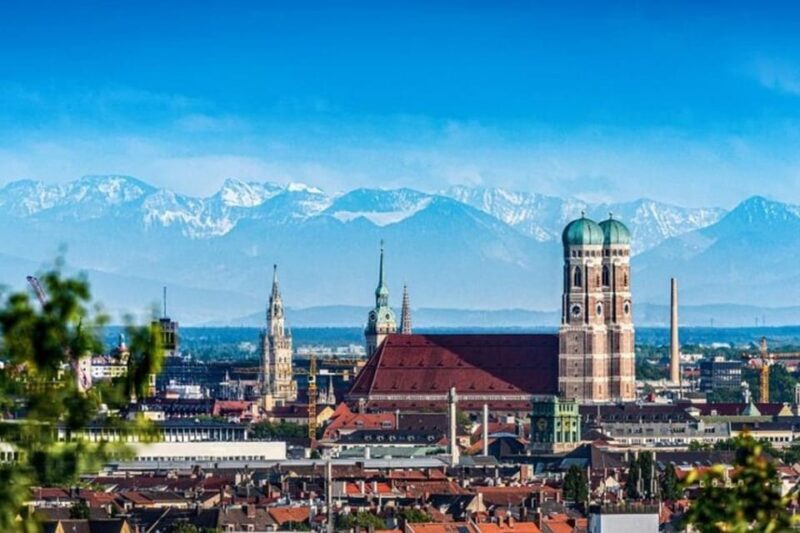 Munich: Highlights Walking Tour with a Guide - The Experience: What Sets It Apart