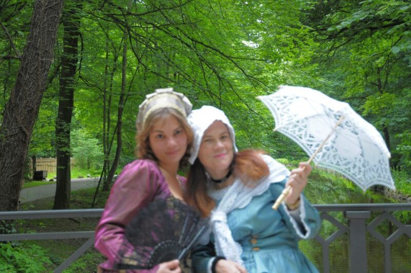 Munich: Nymphenburg Palace OR Residenz Guided Tour - The Guides: Wit, Knowledge, and Authenticity