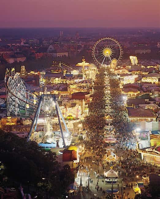 Munich: Oktoberfest tour with Weisswurst breakfast - GERMAN - A Detailed Look at the Oktoberfest Tour Experience