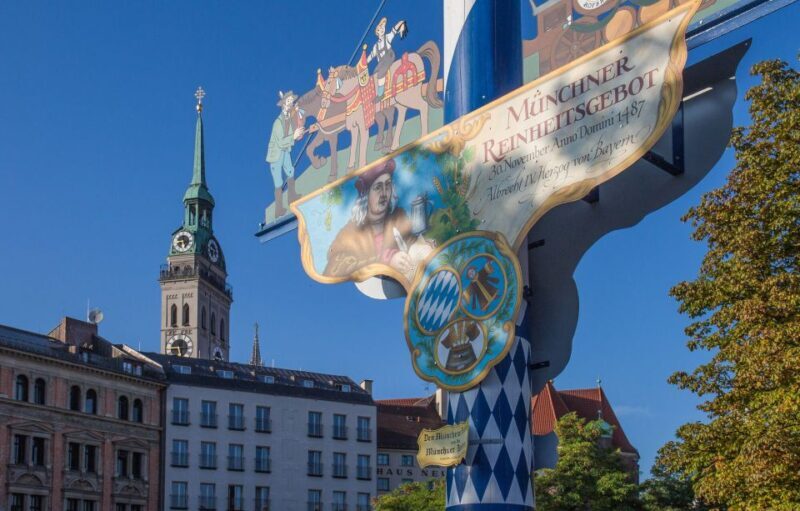 Munich: Old Town Guided Walking Tour - Key Points