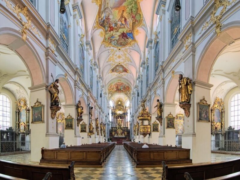 Munich: Old Town Highlights Private Walking Tour - FAQs