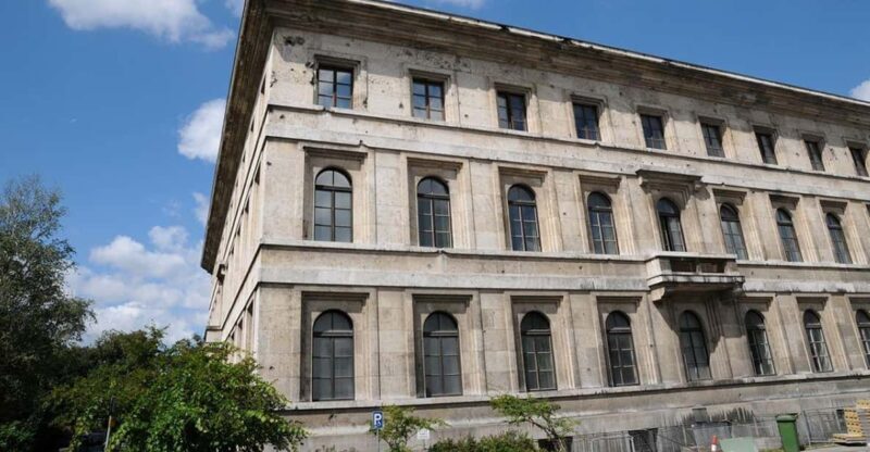 Munich: Private or Group Third Reich and WWII Walking Tour - A detailed look at what you can expect