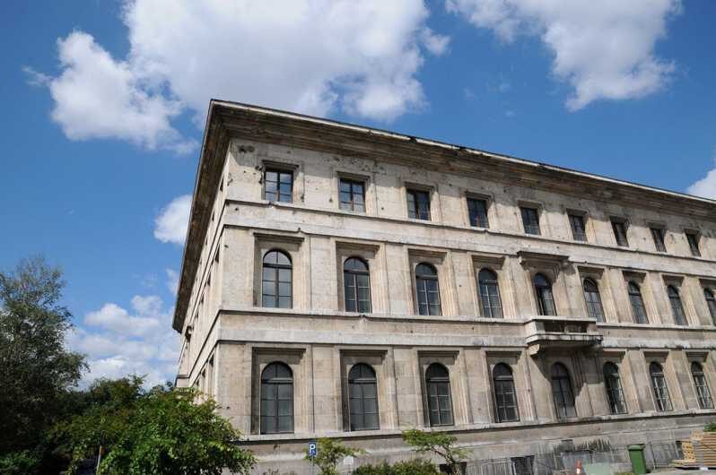 Munich: Private or Group Third Reich and WWII Walking Tour - Who Should Take This Tour?