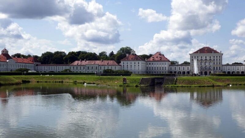 Munich Private Walk Tour and Nymphenburg by Public Transport - Practical Details and What to Expect