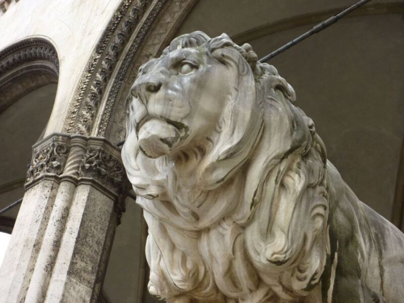 Munich: Private Walking Tour of the Historical City Center - Key Points