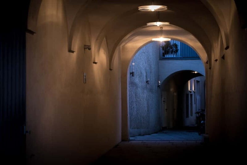 Munich: Raven Black Witches and Executioners Walking Tour - What to Expect From the Munich Witches and Executioners Tour