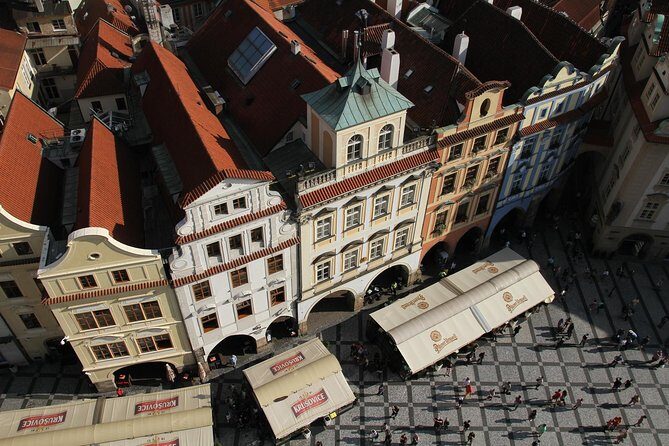 Munich to Prague - Private Door-to-Door Transfer, Local English-speaking Driver - The Vehicle and Service Quality